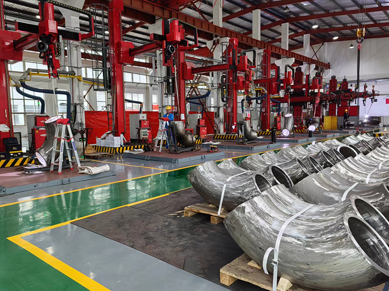 Clad Pipe Fittings - FNS (Nanjing)